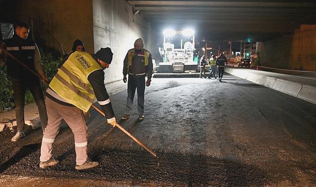 Bornova'da Yağmur Sonrası Asfalt Serim Çalışmaları Başladı | Ayancık ...