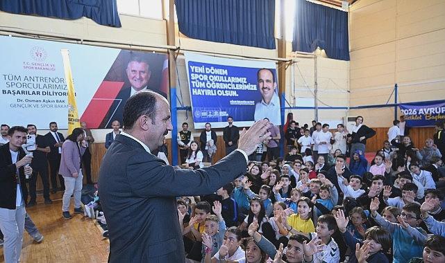 Başkan Altay Merkez Dışındaki 28 İlçede Yaşayan Gençleri Yaz Spor ...