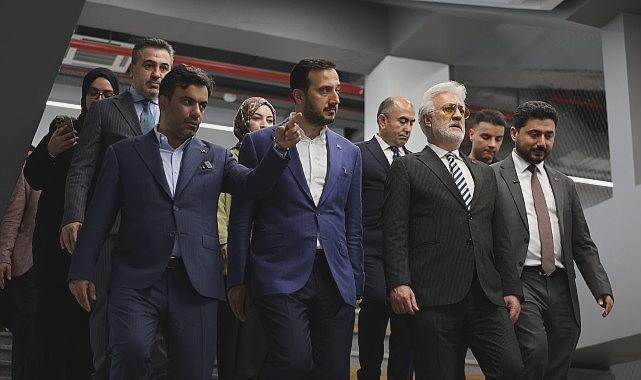 Tamer Karadağlı'dan Bağcılar'da açılacak tiyatro binası için "Süper ...